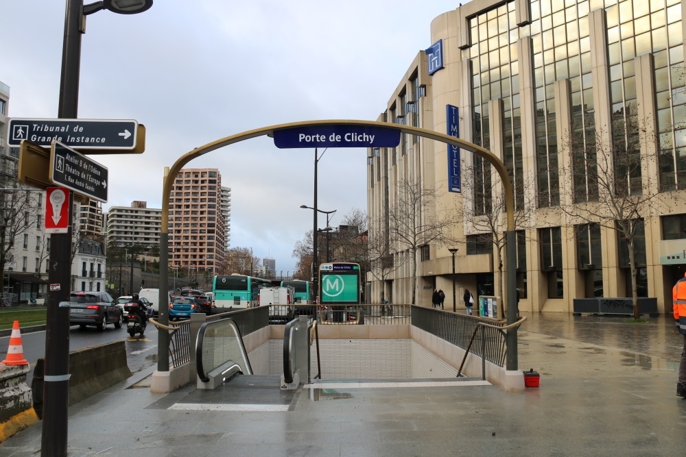 Inauguration de la station de métro Porte de Clichy (ligne 14) | Cour d ...