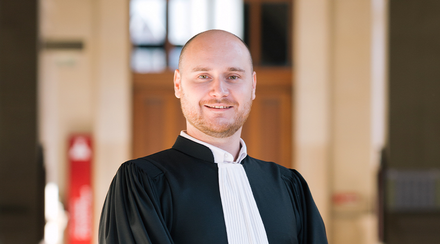 Votre expérience a de la valeur : devenez greffier | Cour d'appel de ...